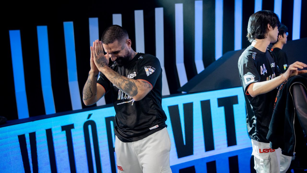 LoL: Emocionado, brTT anuncia aposentadoria do cenário competitivo ...