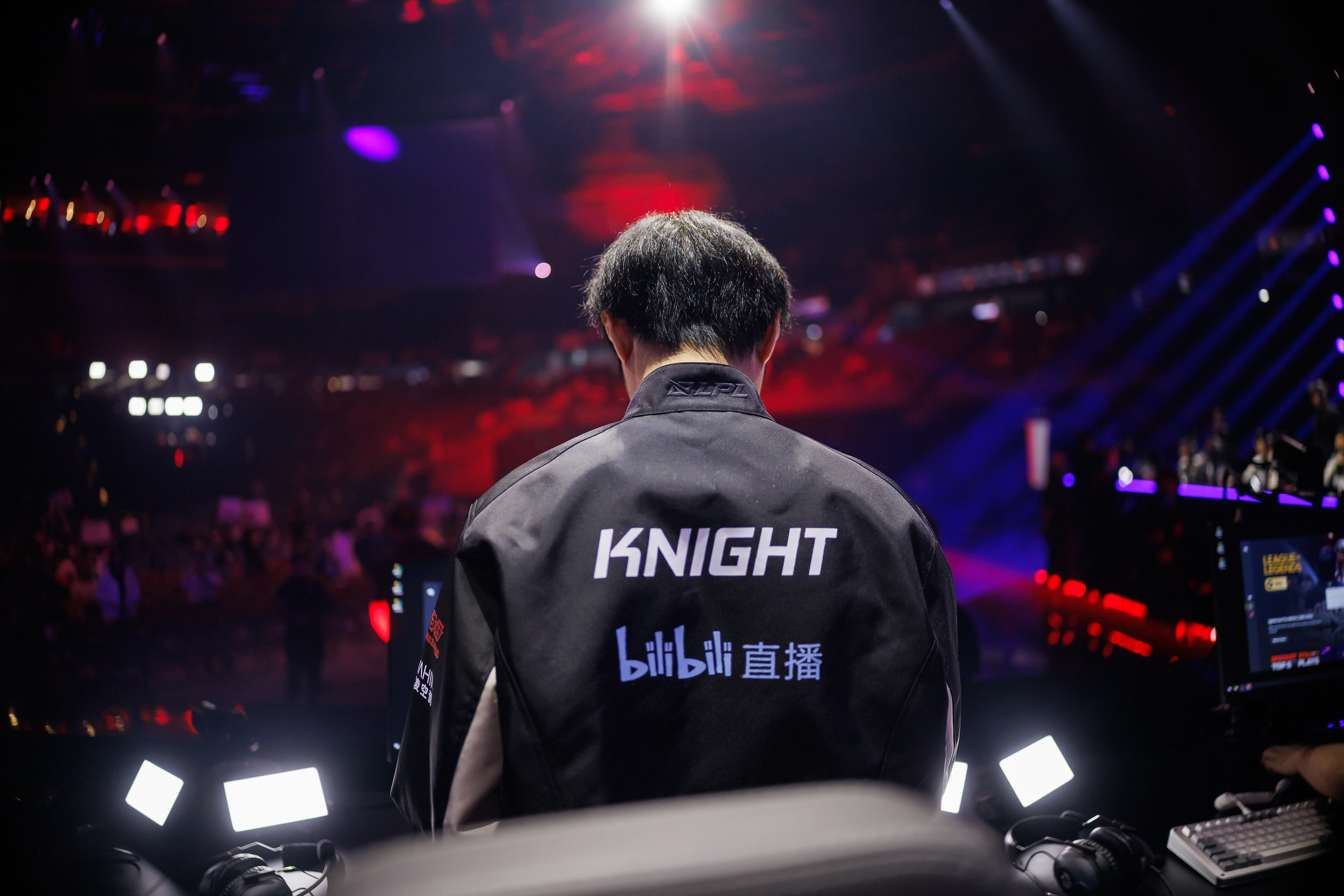 LPL 2026: Knight é top-1 em todas as estatísticas entre mids da liga ...